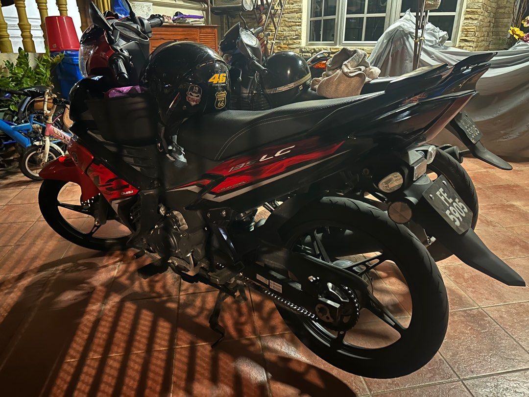 Yamaha LC V7 2022, Motorbikes on Carousell