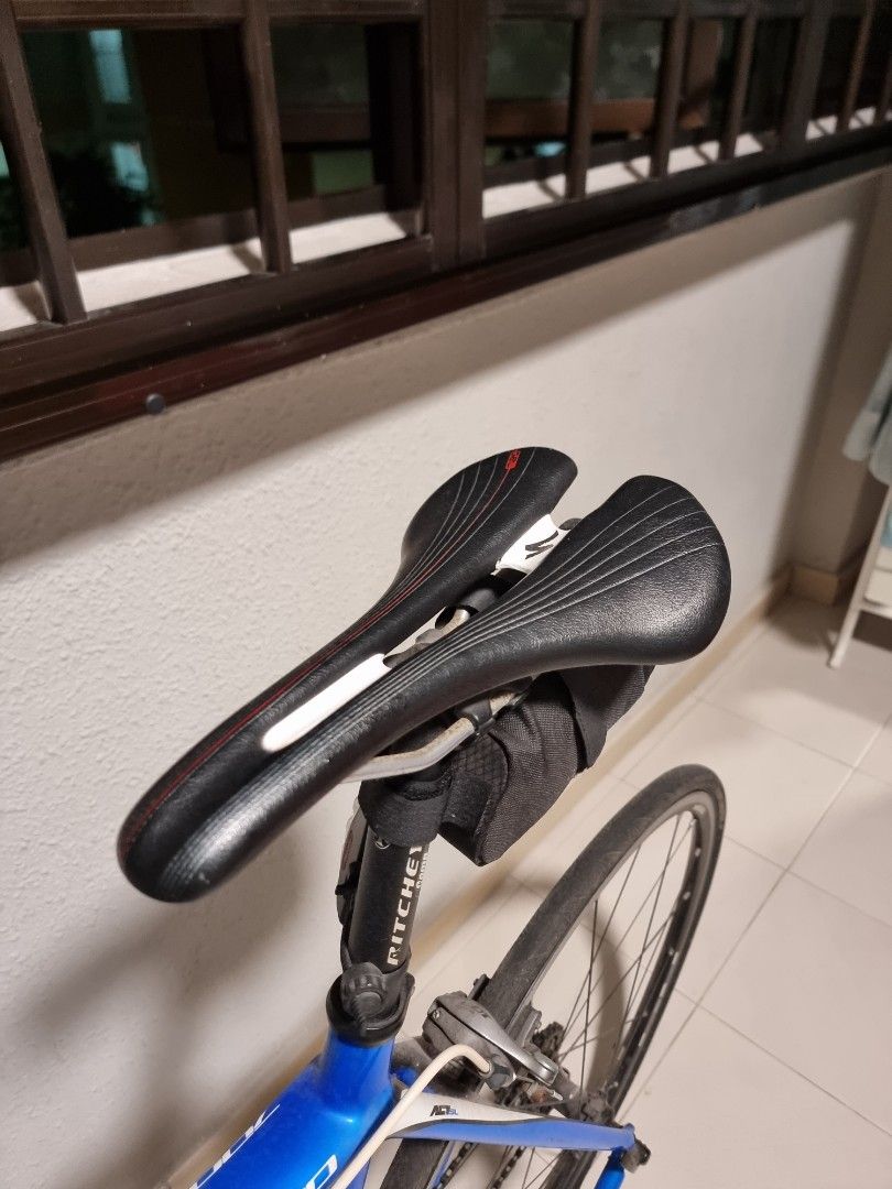 Full Carbon Road bike Polygon Helios 700, Sports Equipment, Bicycles ...