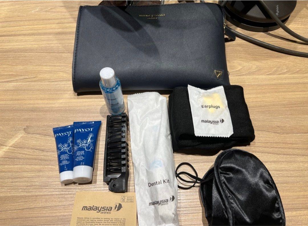 2024 In-flight Amenity Kit from Malaysia Airlines Business Class (full set), Hobbies & Toys ...