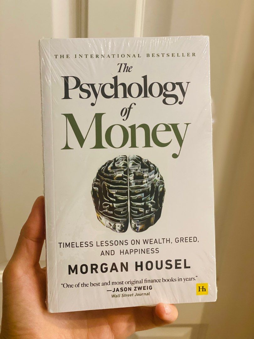 Book by Morgan Housel, 興趣及遊戲, 書本 & 文具, 小說 & 故事書 - Carousell