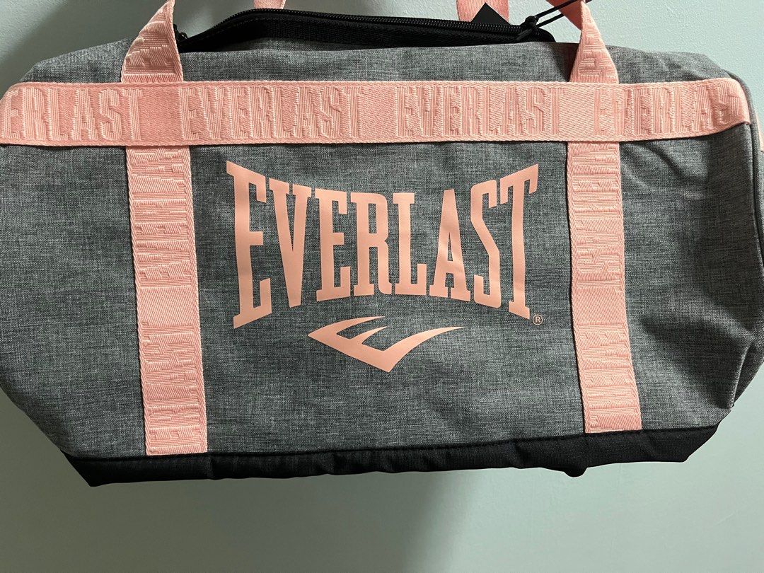 BRAND NEW EVERLAST DUFFLE BAG, Women's Fashion, Bags & Wallets ...