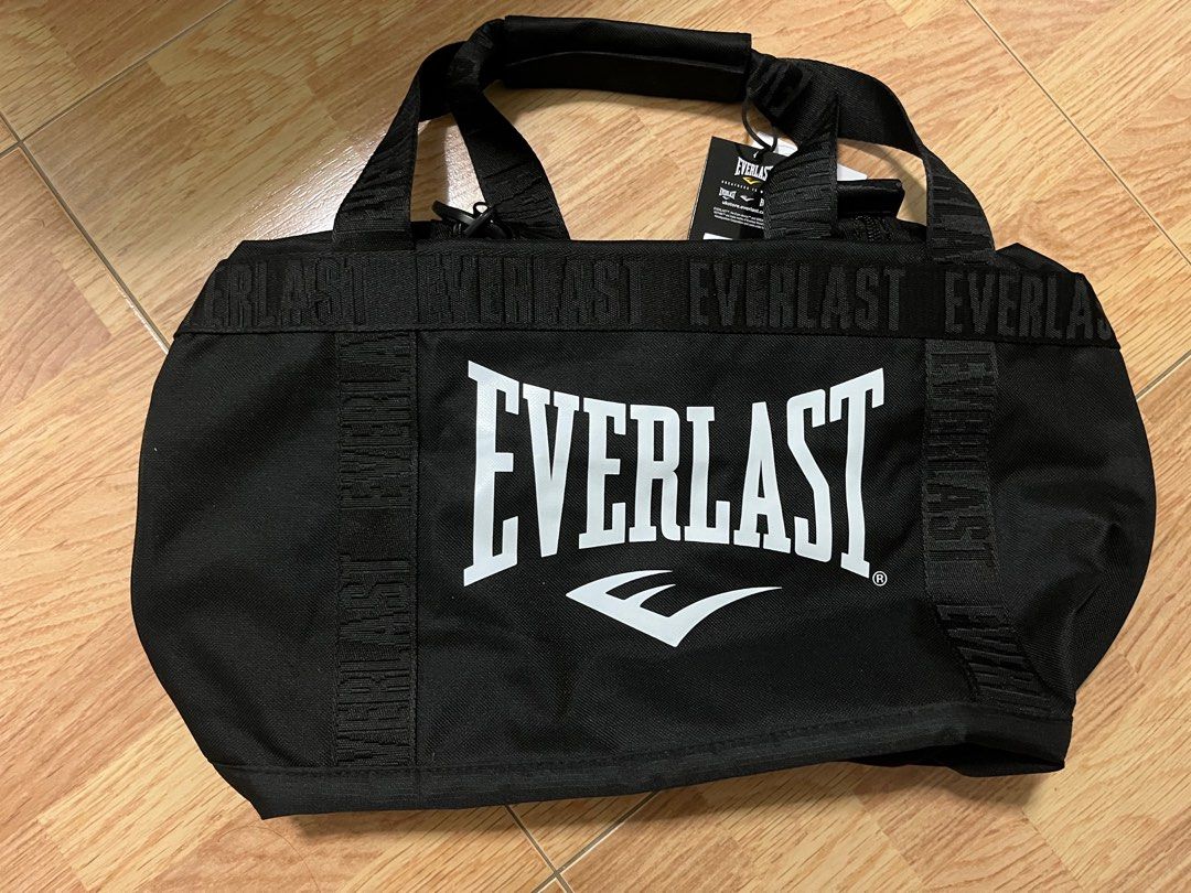 BRAND NEW EVERLAST duffle bag, Women's Fashion, Bags & Wallets ...