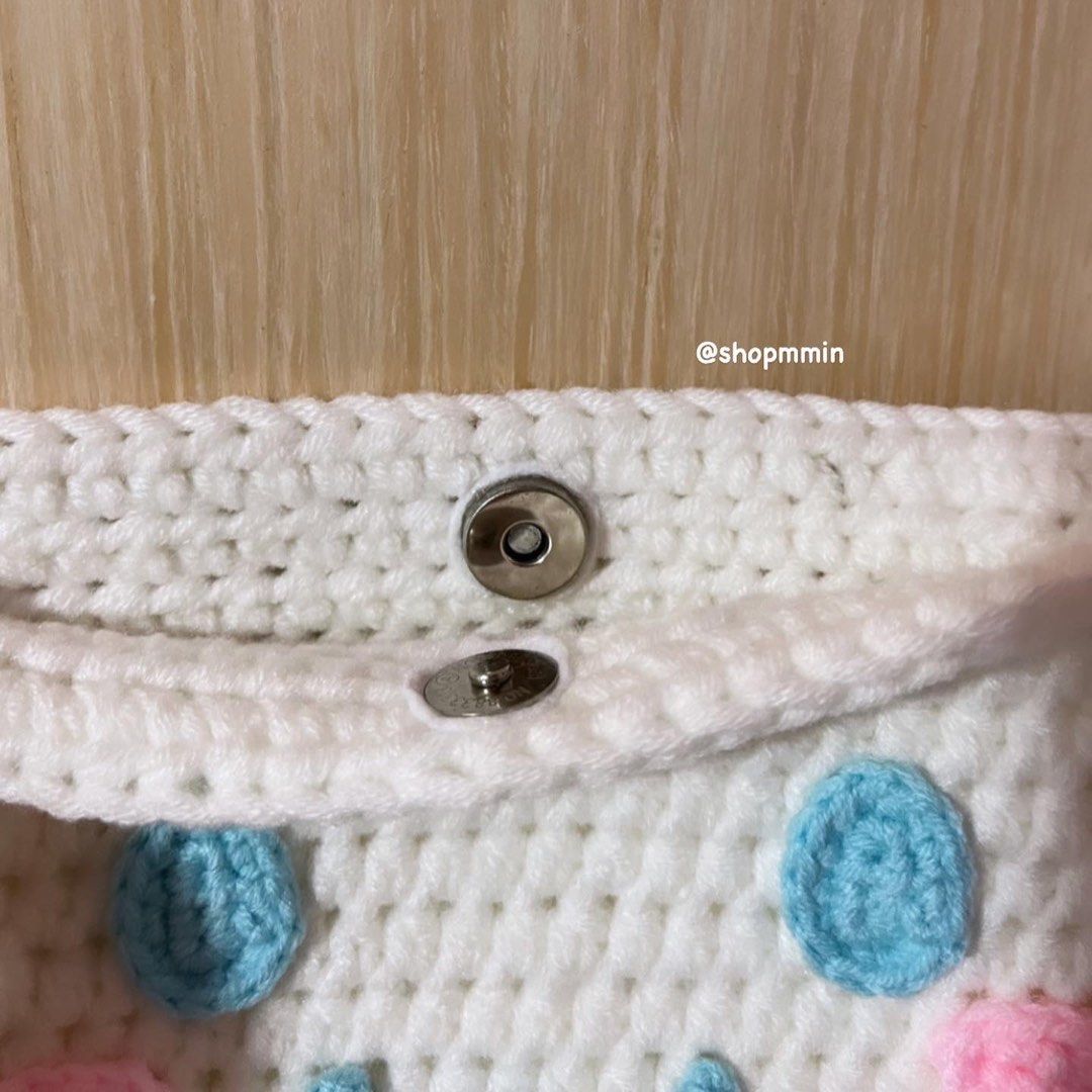 Cinnamoroll sling bag, Women's Fashion, Bags & Wallets, Cross-body Bags ...