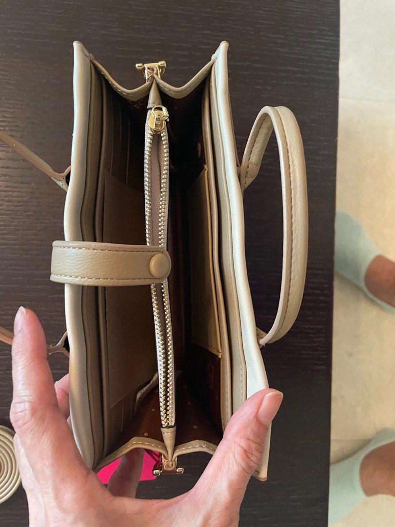 Cross body hp sling bag, Women's Fashion, Bags & Wallets, Cross-body ...