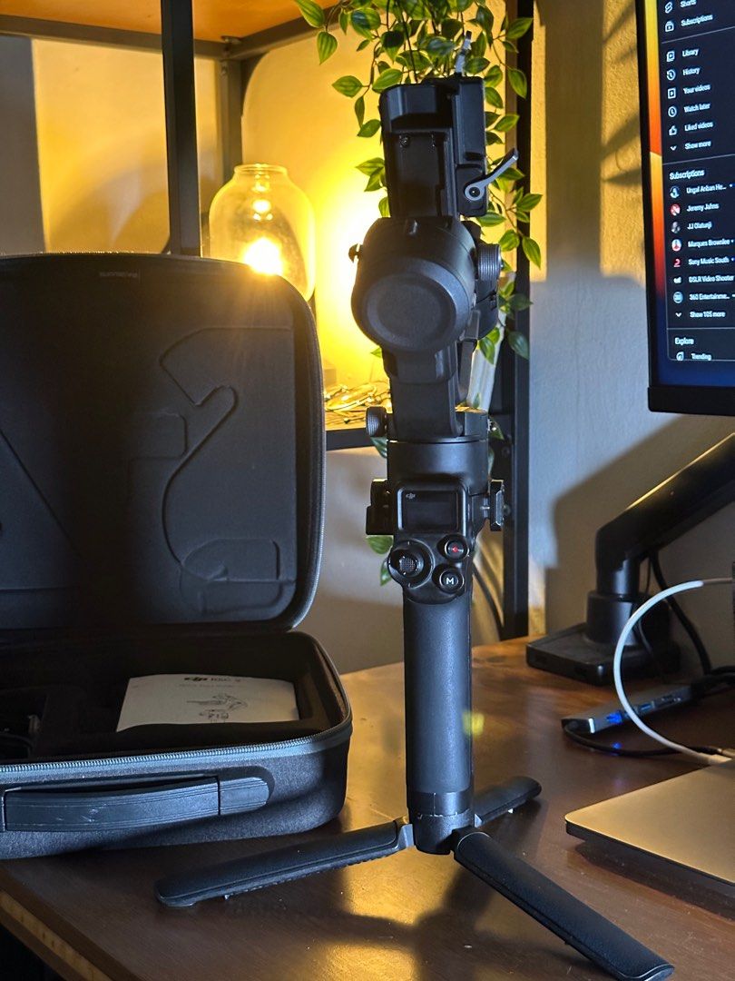 DJI RSC2 Gimbal with Extra Hand Grip and Case, Photography, Photography ...