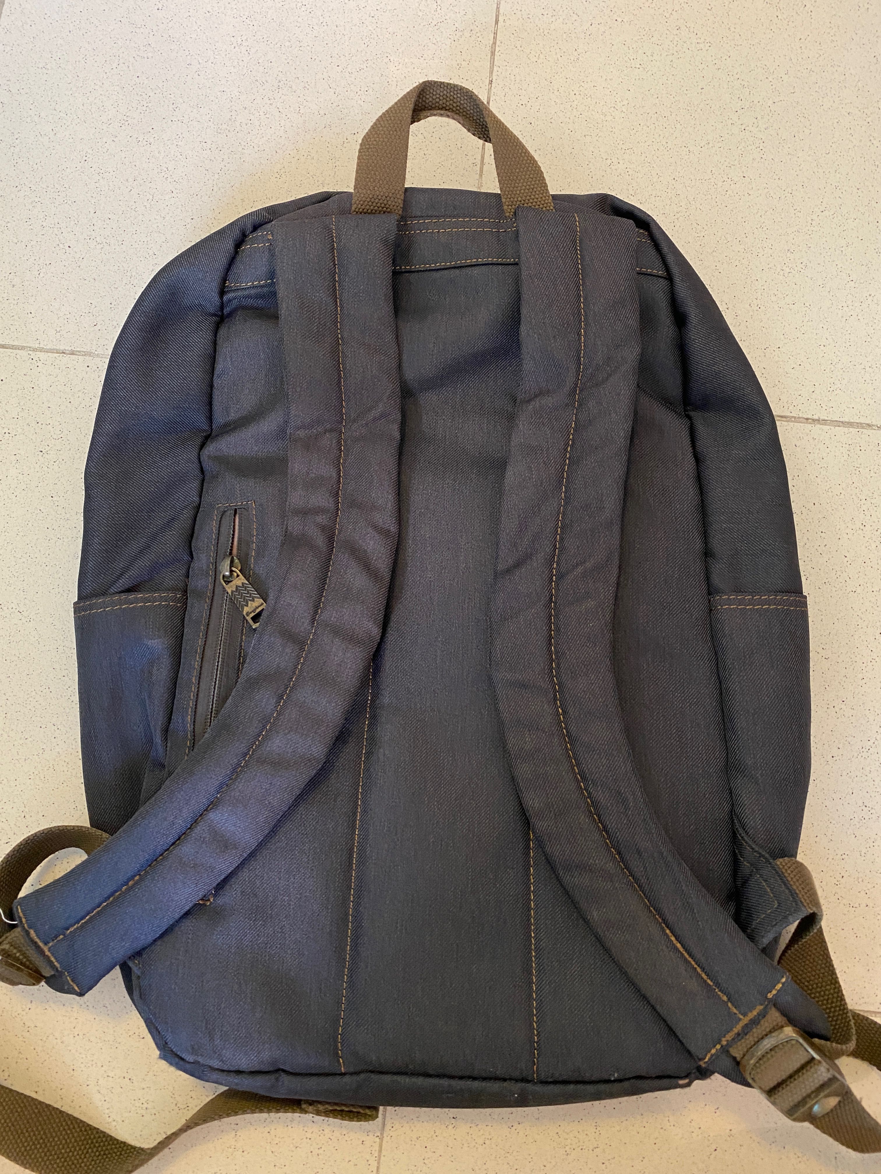 Doughnut Backpack, Men's Fashion, Bags, Backpacks on Carousell