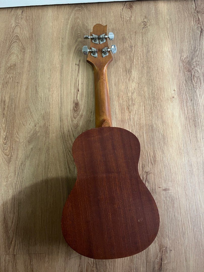 Greg Bennett Ukulele, Hobbies & Toys, Music & Media, Musical ...