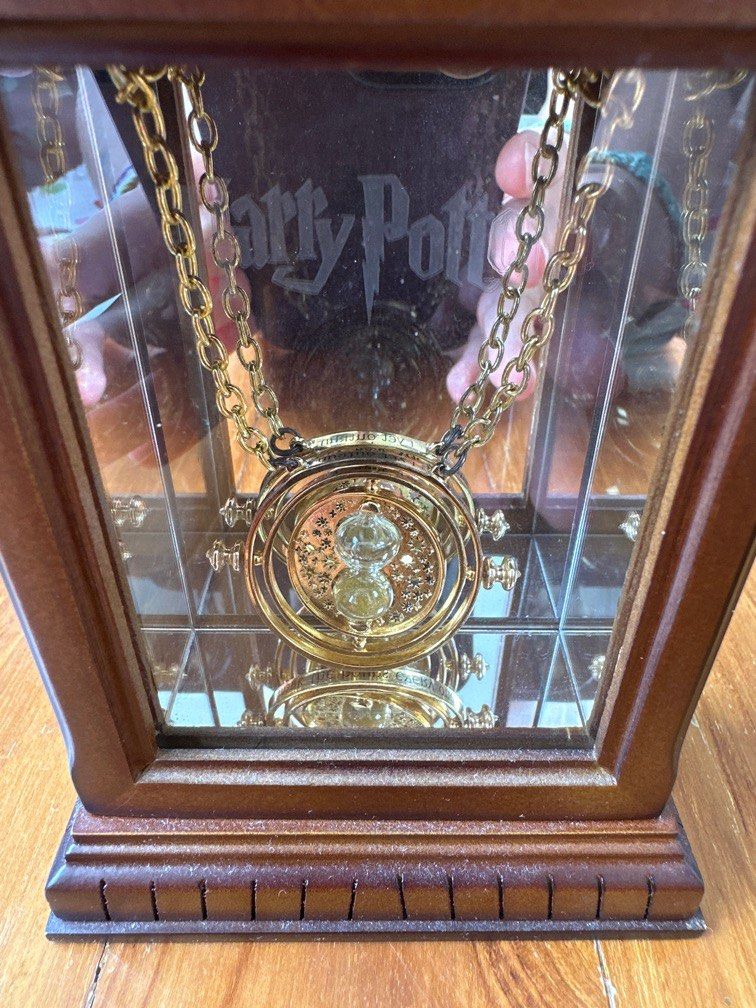 Harry Potter Time Changer Necklace 24k Gold Plated, Hobbies & Toys ...