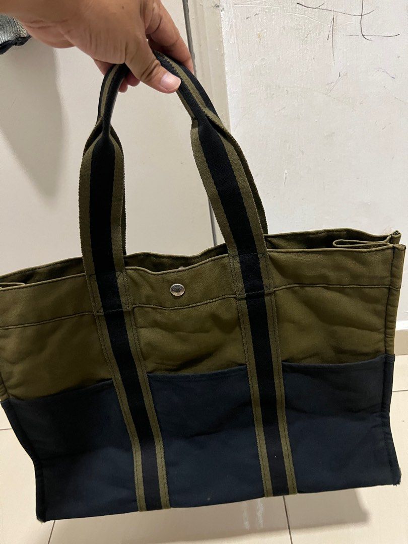 Hermes Hand Band Made In France, Luxury, Bags & Wallets on Carousell