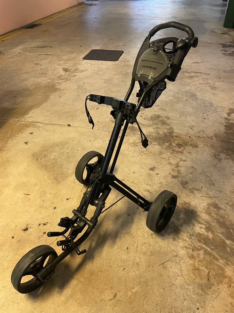 Inesis 3-wheel golf trolley, Sports Equipment, Sports & Games, Golf on ...
