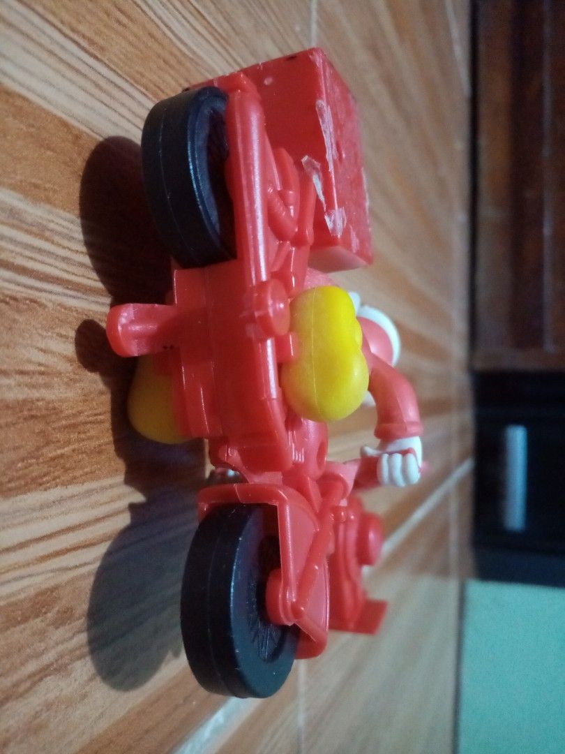 Jollibee 2018 fun store JOLLIBEE on Carousell