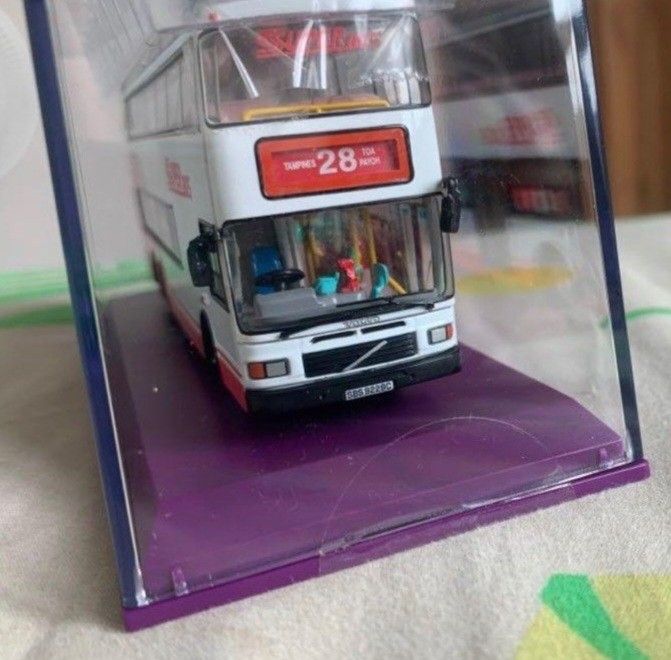 Limited edition double deck bus, Hobbies & Toys, Memorabilia ...