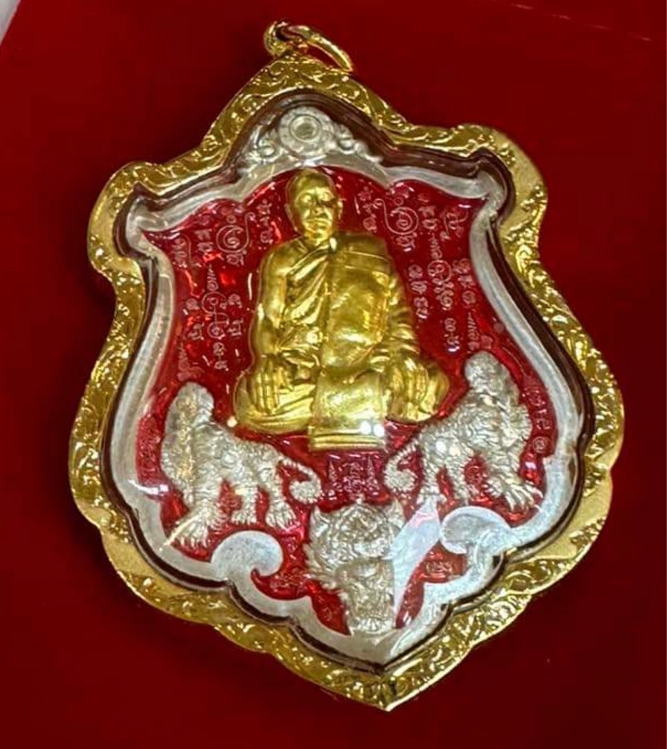 LP Channai Eat Sleep Tiger Pure Silver with Gold Mask 90% real gold ...