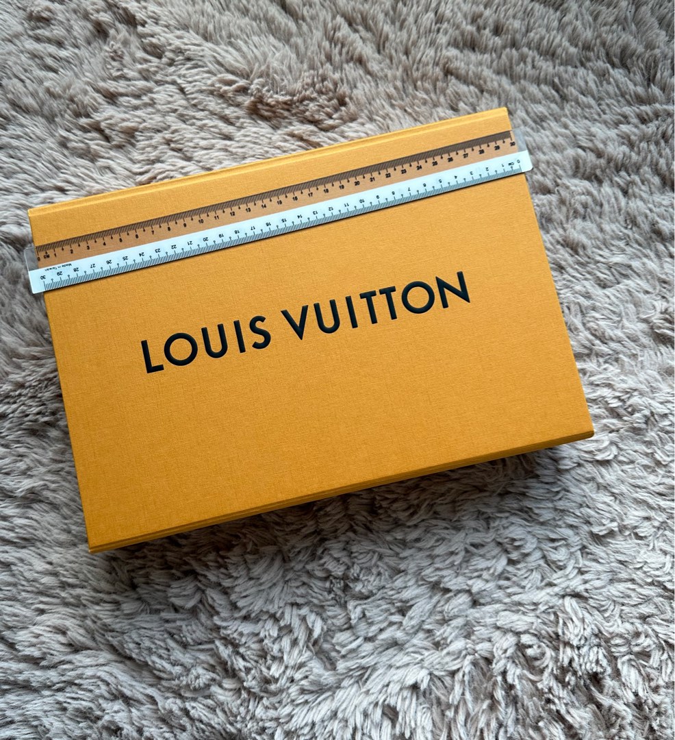 LV box - shawl/ stoles, Luxury, Accessories on Carousell