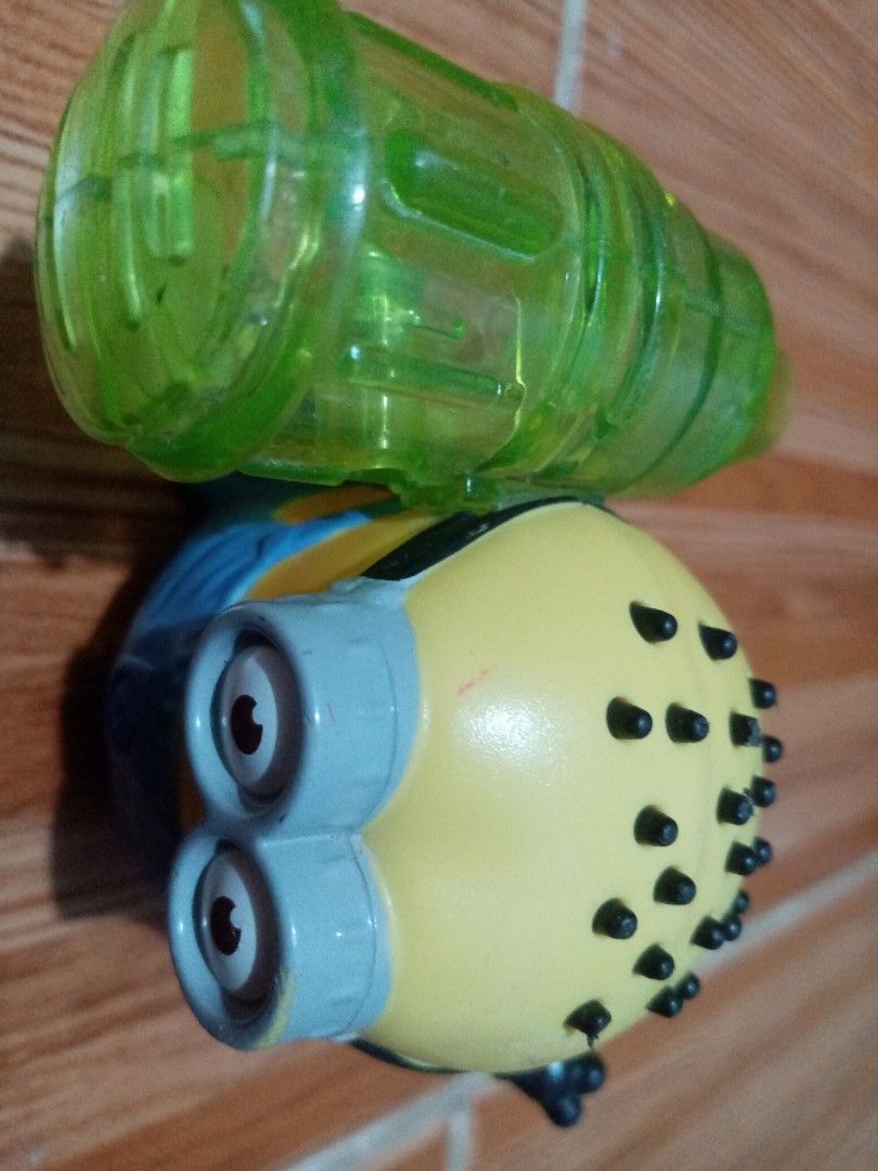Mcdo happy meal 2013 despicable me 2 JERRY WHISTLE on Carousell