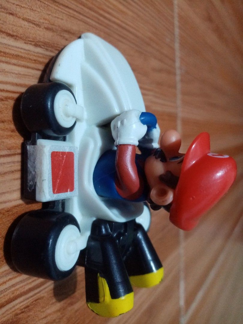 Mcdo Happy Meal 2015 Mario Brothers Mario Kart On Carousell
