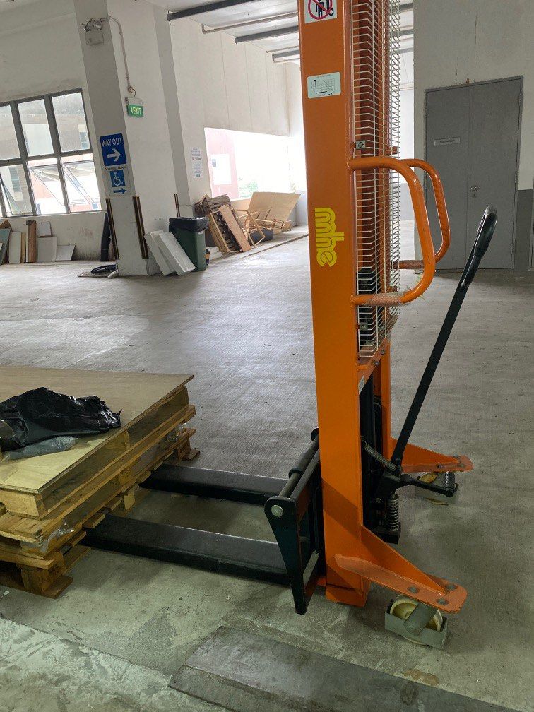 MHE Demag Manual Stacker, Everything Else on Carousell