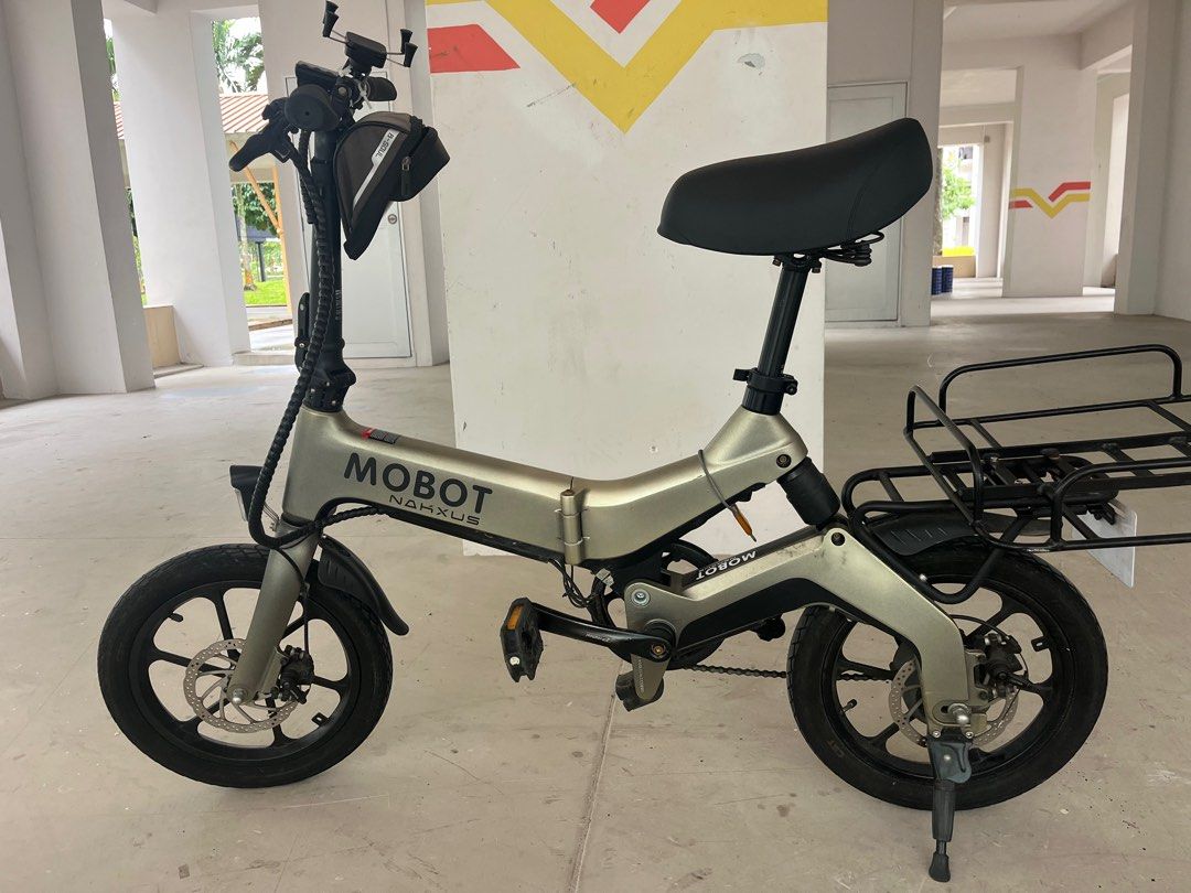Mobot Nakxus, Sports Equipment, PMDs, E-Scooters & E-Bikes, E-Scooters ...