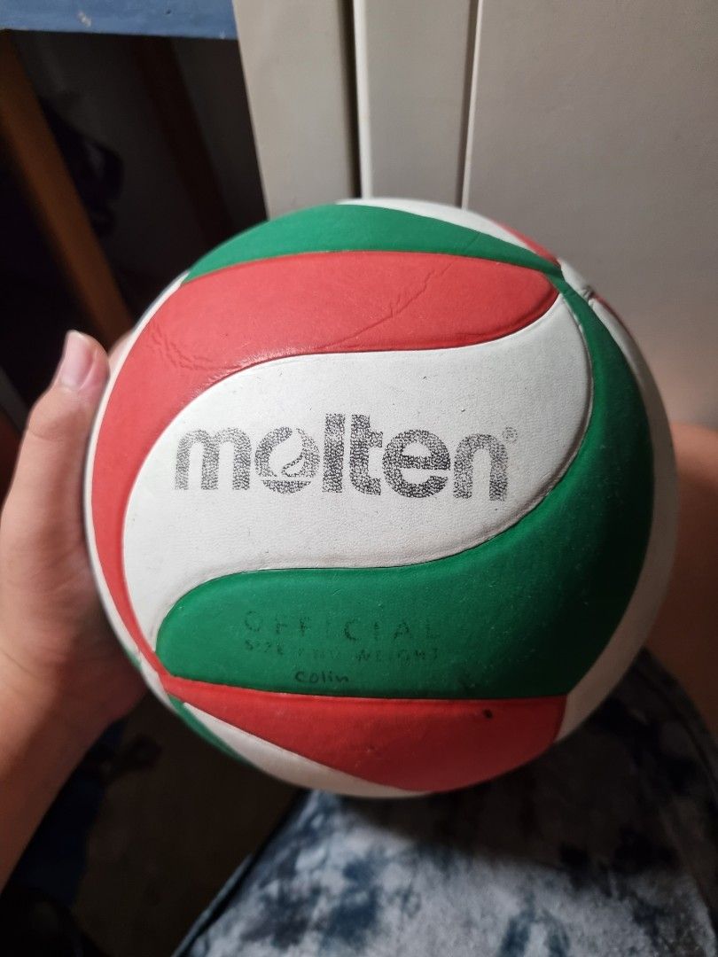 molten volleyball, Sports Equipment, Sports & Games, Racket & Ball ...