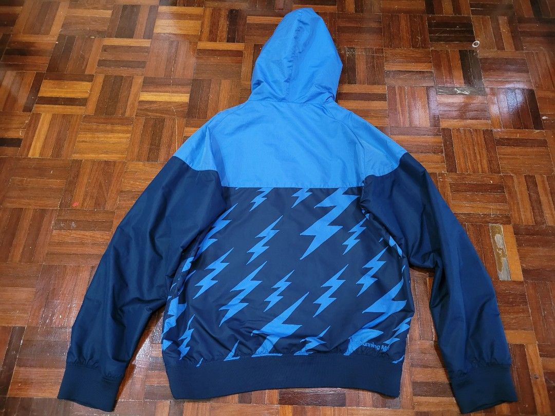 Nike X Todd James (Reas) Windrunner, Men's Fashion, Coats, Jackets and Outerwear on Carousell