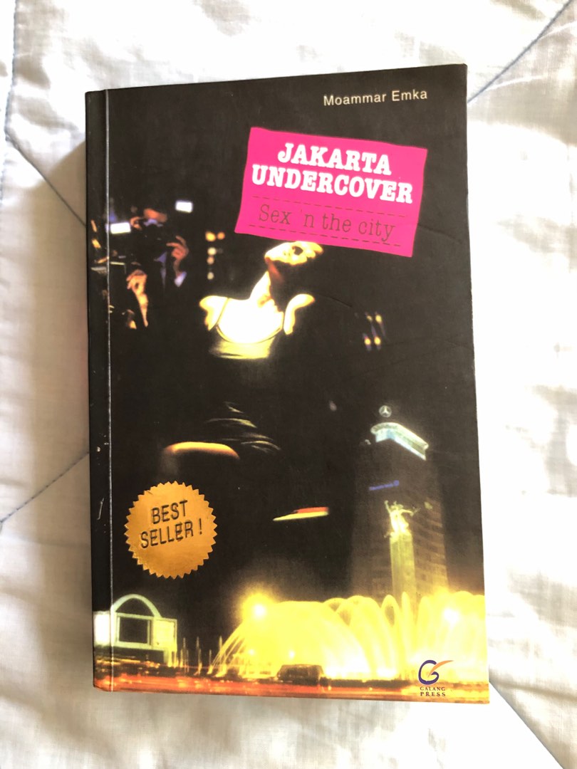 Buku JAKARTA UNDERCOVER -Moammar Emka, Sex n the City, buku pertama on ...