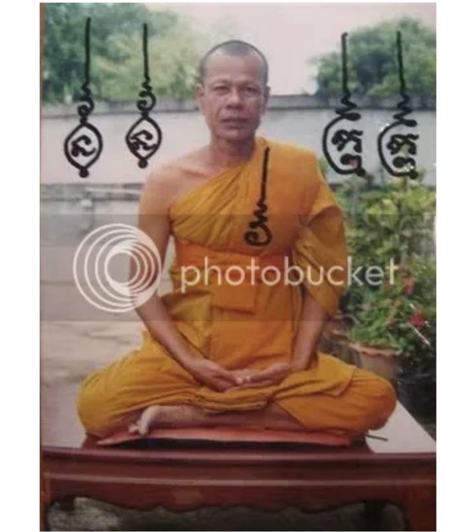 Phra Pidta Maha Lap Photo Ling Thong Amulet, Hobbies & Toys, Religious ...
