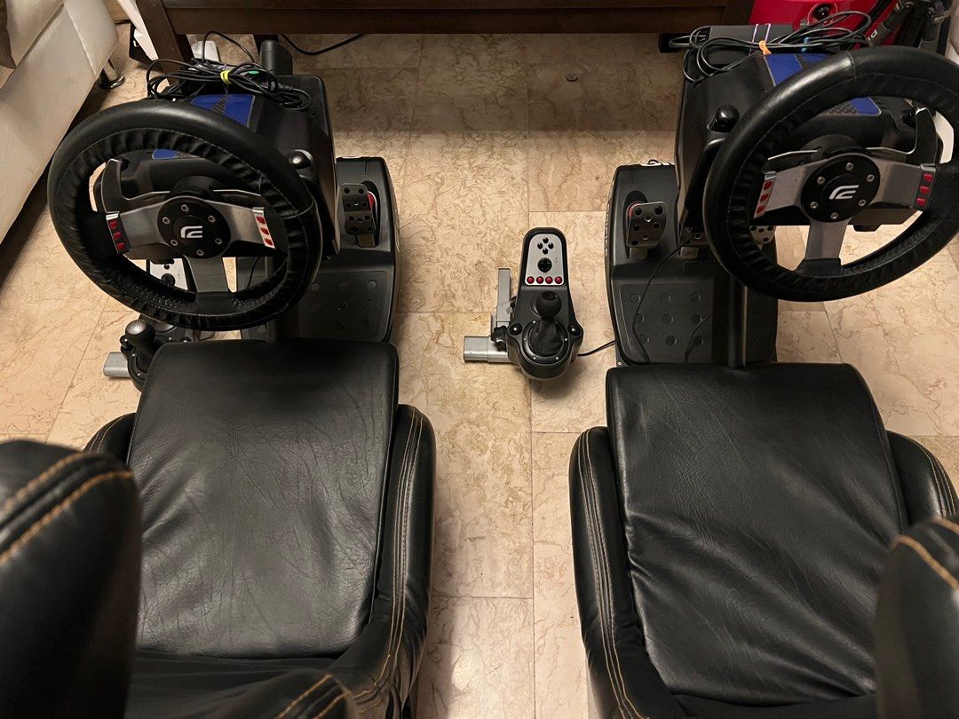 Racing Simulator - PlaySeat Evolution with Logitech G27, Video Gaming ...
