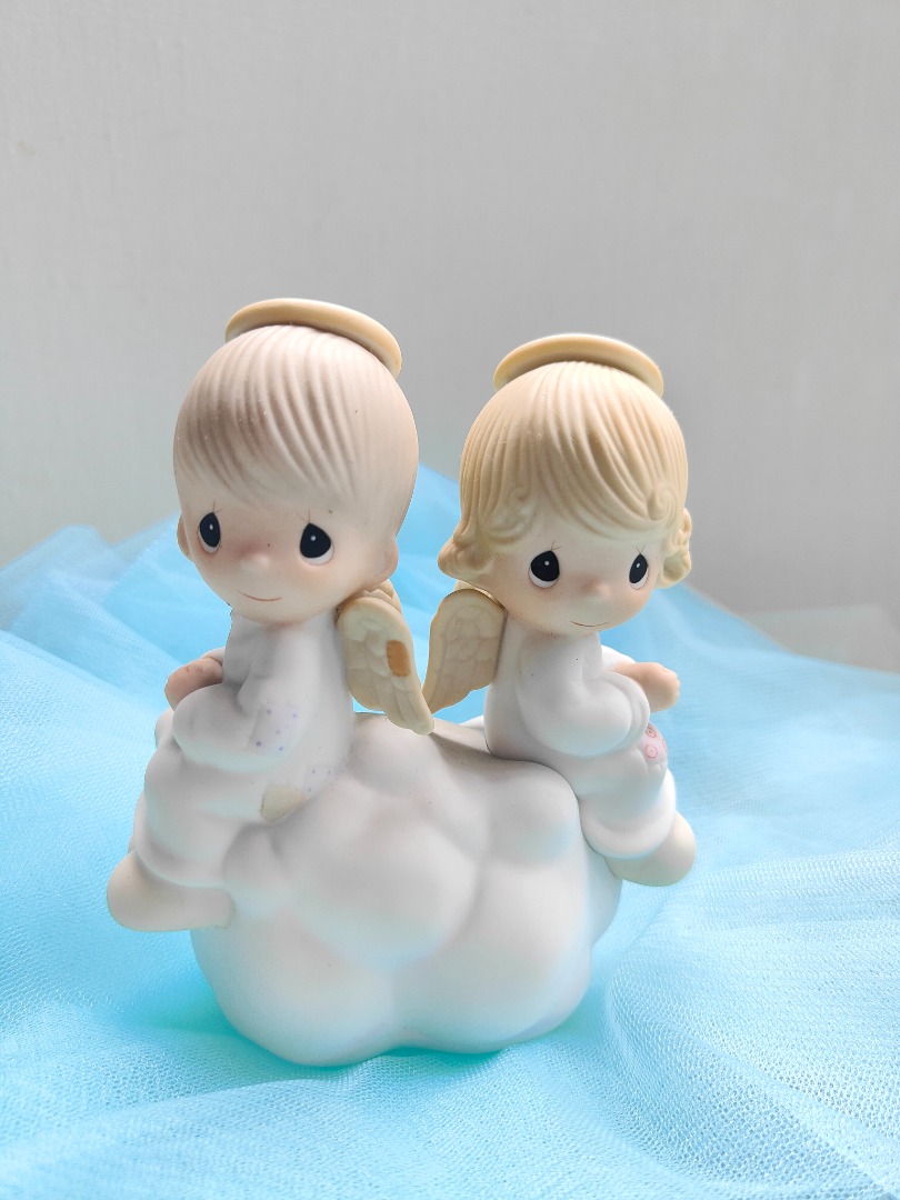 Precious Moments - Angels of Love & Hope, Hobbies & Toys, Memorabilia ...
