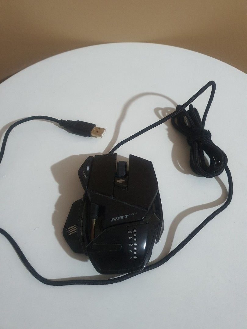 R.A.T. 4 Gaming Mouse by Madcatz on Carousell