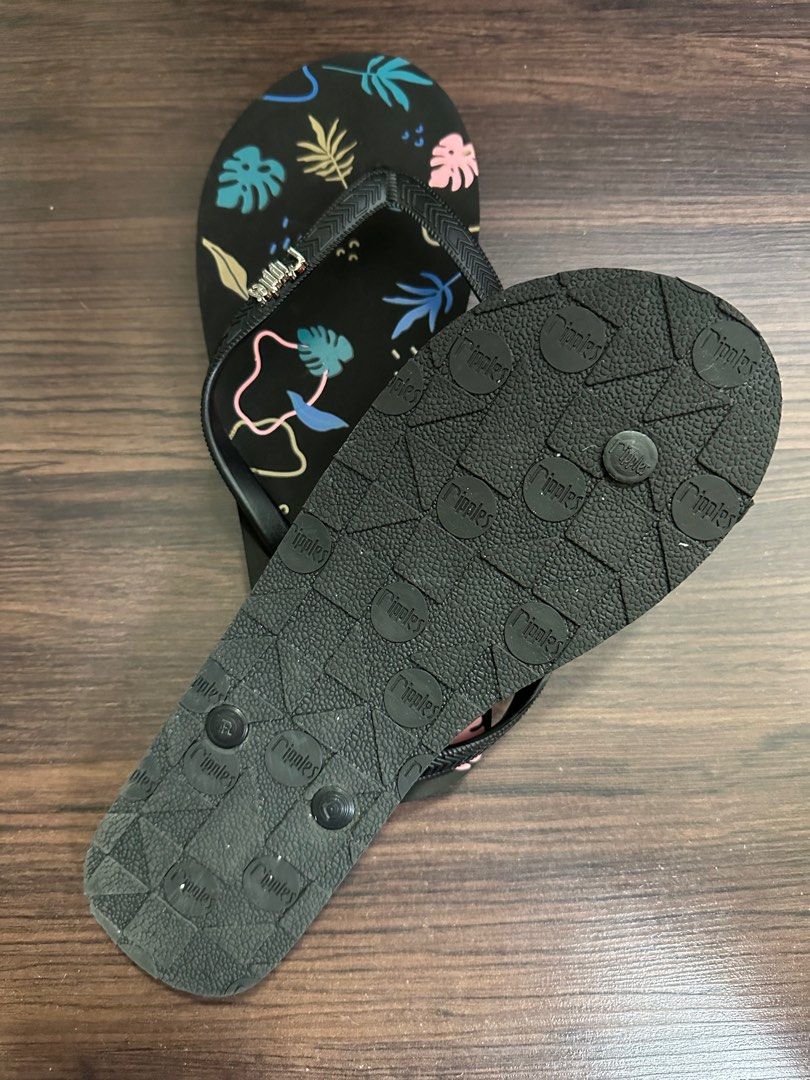 Ripples slipper, Women's Fashion, Footwear, Flipflops and Slides on ...