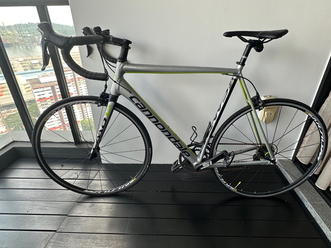 Road race bike - Cannondale Caad12 - Size 58, Sports Equipment ...