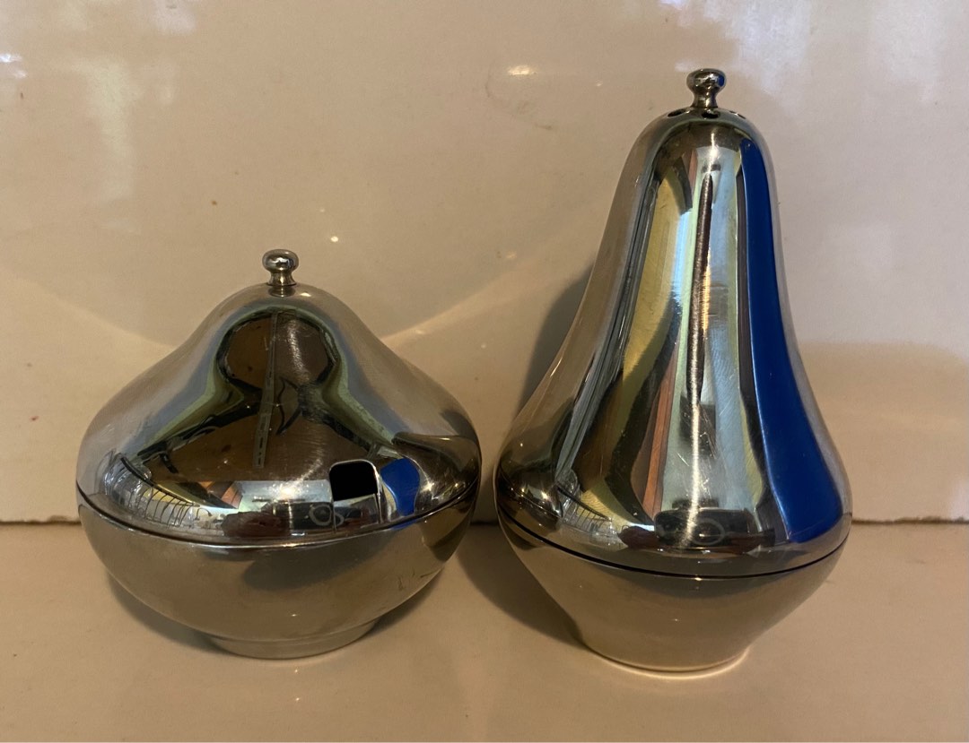 Salt display, Furniture & Home Living, Kitchenware & Tableware, Coffee ...