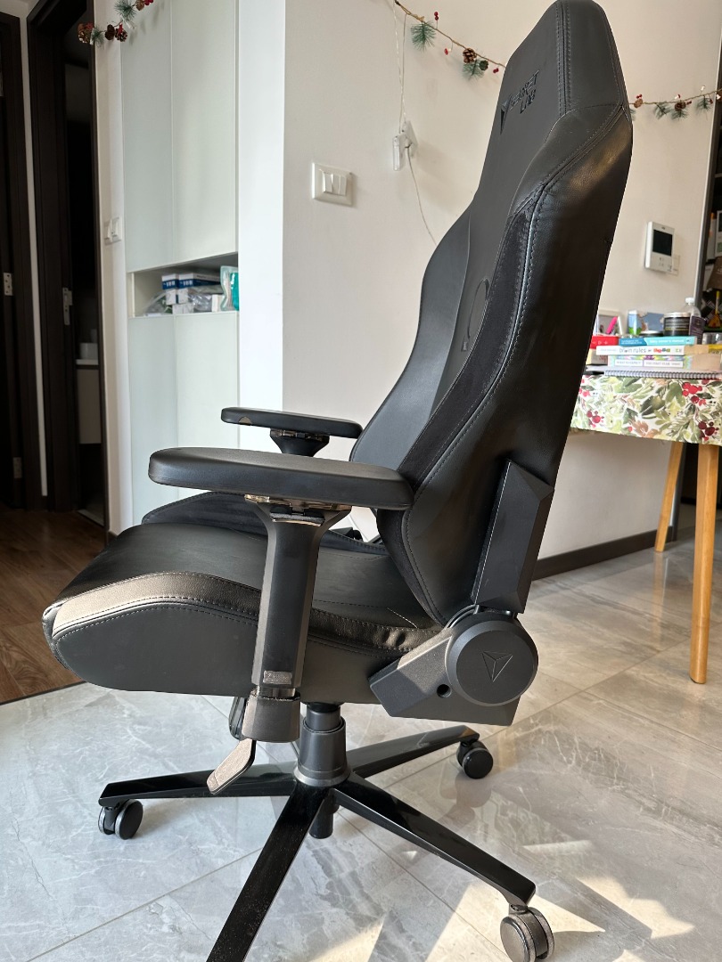Secretlab Omega 2020, Prime 2.0 leather, black, Furniture & Home Living ...