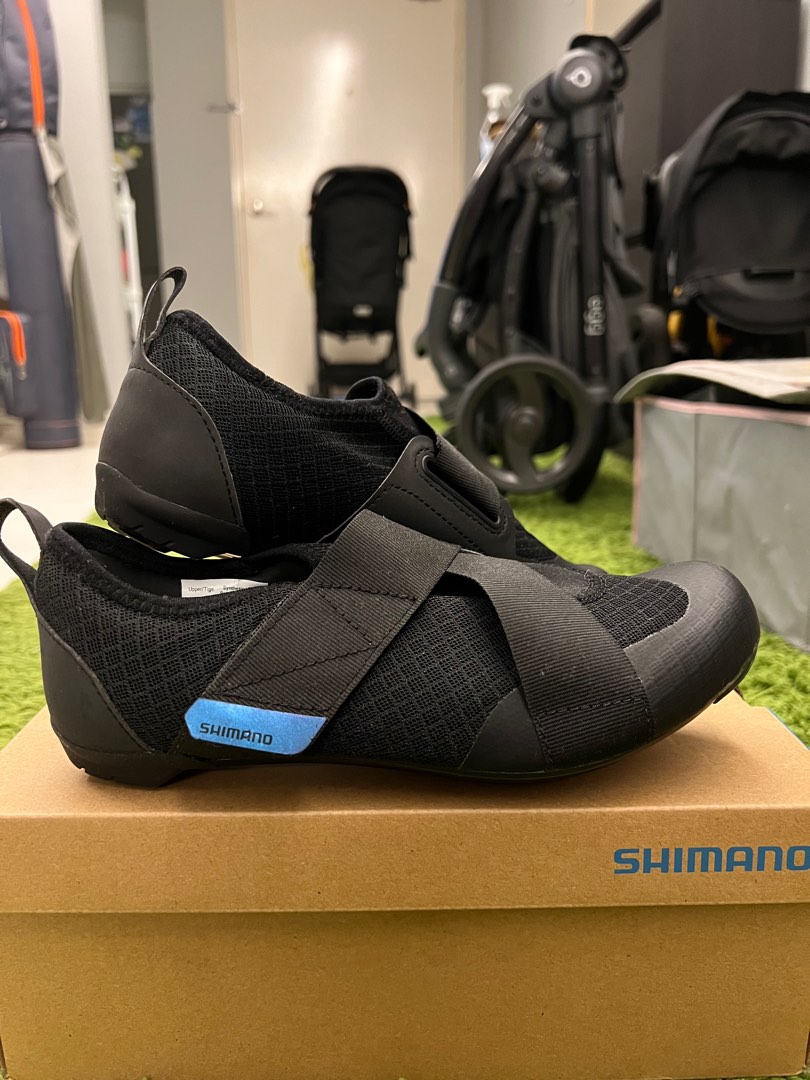 Shimano Shimano SH-IC100 Indoor Bike Shoes, Sports Equipment, Bicycles ...