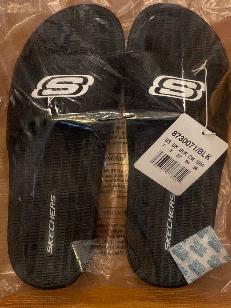 SKECHERS SLIPPER, Women's Fashion, Footwear, Sandals on Carousell