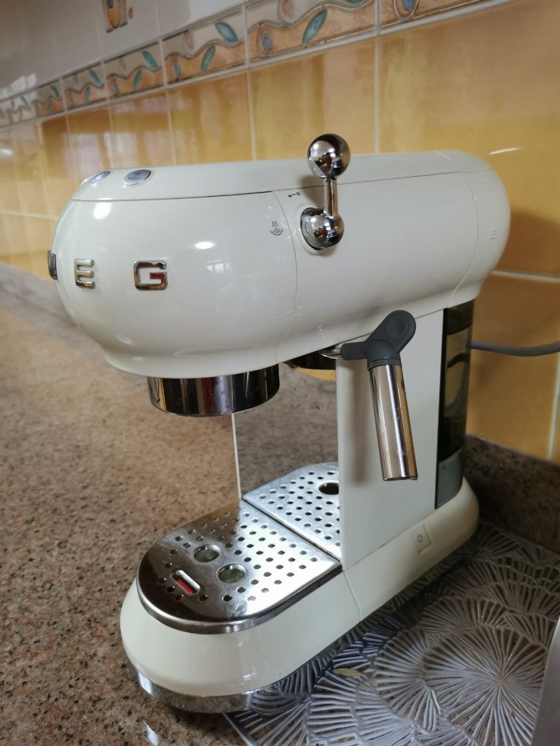 Smeg Espresso Machine, TV & Home Appliances, Kitchen Appliances, Coffee ...