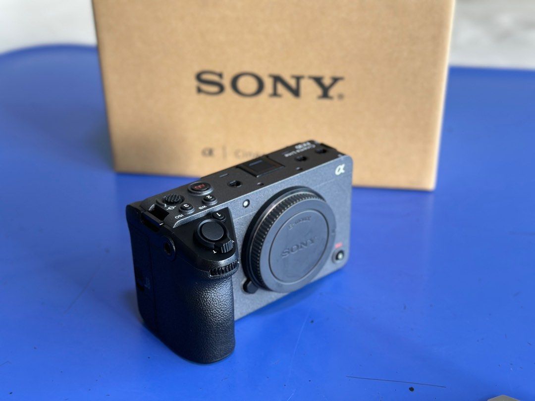Sony FX30(body only), Photography, Cameras on Carousell