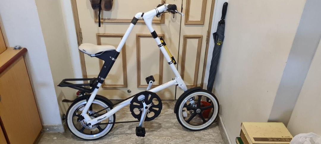 Strida LT white, Sports Equipment, Bicycles & Parts, Bicycles on Carousell