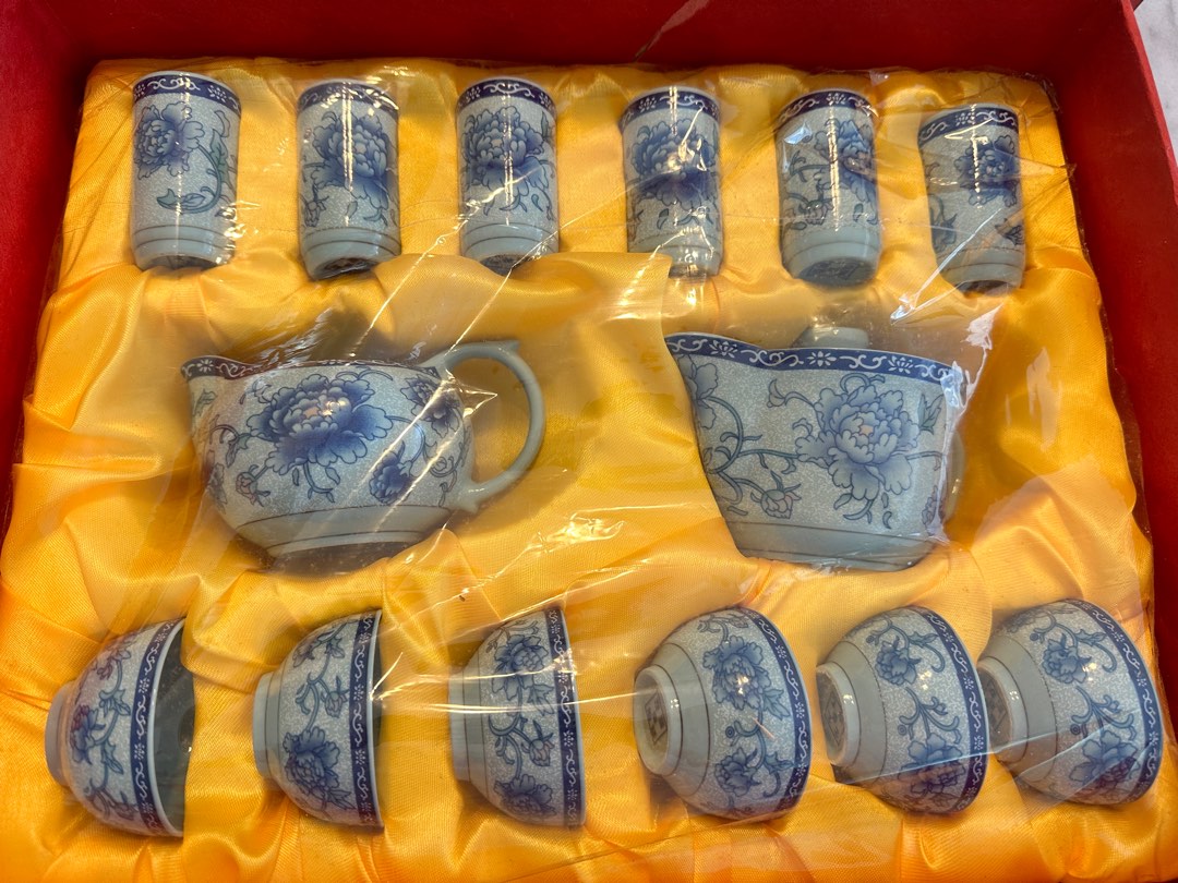Taiwan Porcelain Chinese Tea Set, Furniture & Home Living, Kitchenware ...