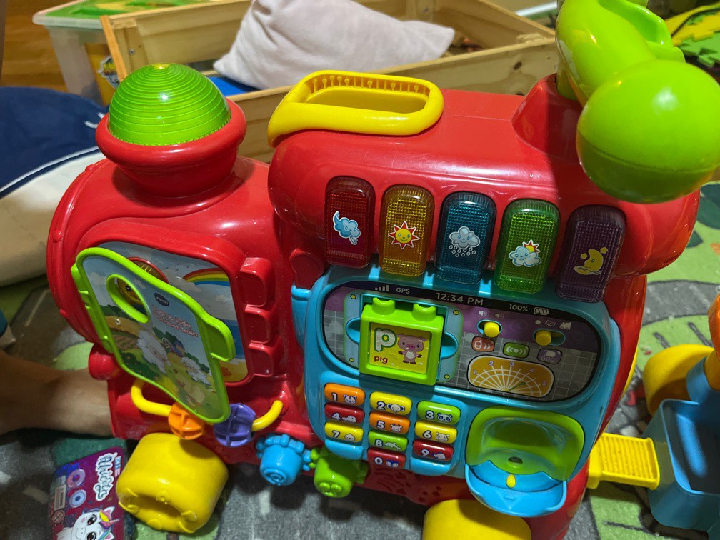 Talking train toys r us VRtech, Babies & Kids, Infant Playtime on Carousell