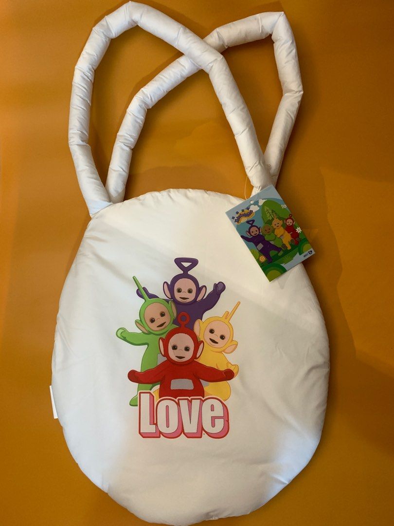Teletubbies puffer tote bag, 女裝, 手袋及銀包, Tote Bags - Carousell