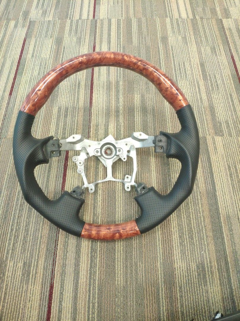 Toyota Alphard steering wheel (AH20), Car Accessories, Accessories on ...