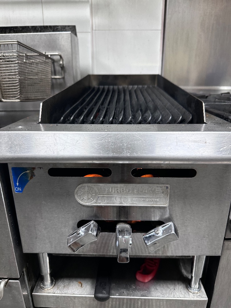 Turbo Flame Western Cooking | Gas Char Griller | Griller, TV & Home ...