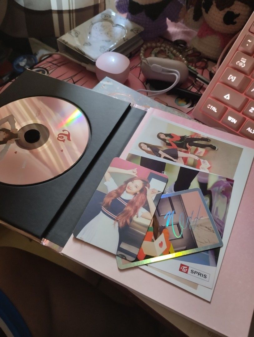 TWICE Signal Pink Album full inclusions, Hobbies & Toys, Memorabilia ...