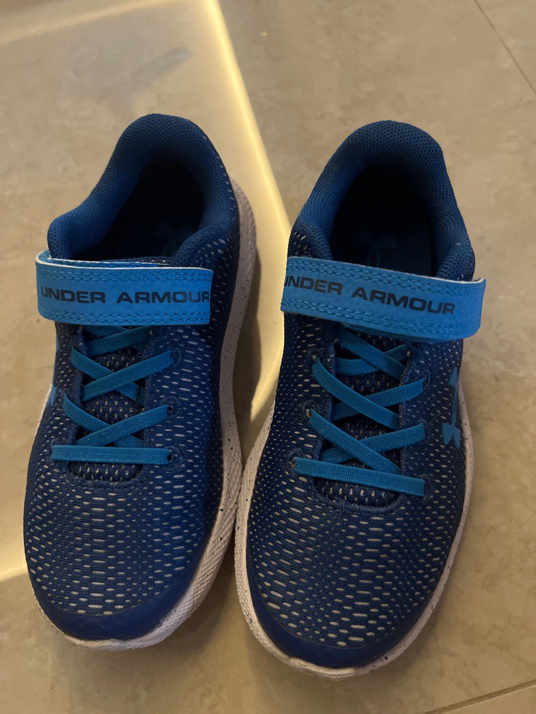 Under Armour Kid Shoe, Babies & Kids, Babies & Kids Fashion on Carousell