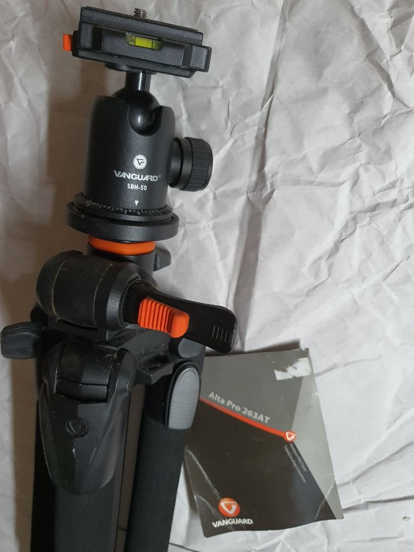 Vanguard Alta Pro 263AT Tripod with SBH-50 Ball Head, Photography ...