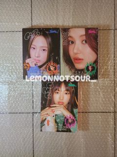 WTS 2022 LOONA 1st WORLD TOUR [LOONATHEWORLD] IN SEOUL - PHOTOBOOK (RECORD THE FINALE) PHOTOCARD ...