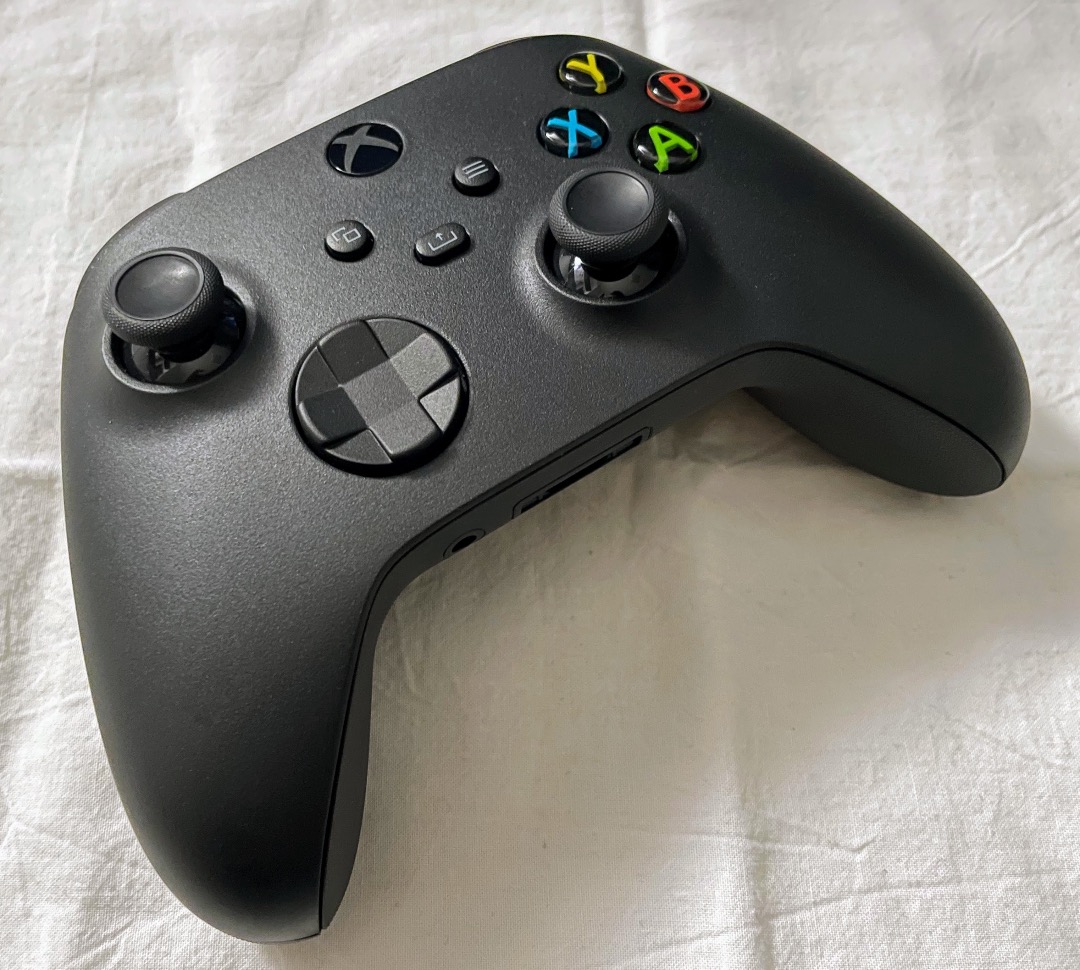Xbox Wireless Controller Carbon Black, Video Gaming, Video Game ...