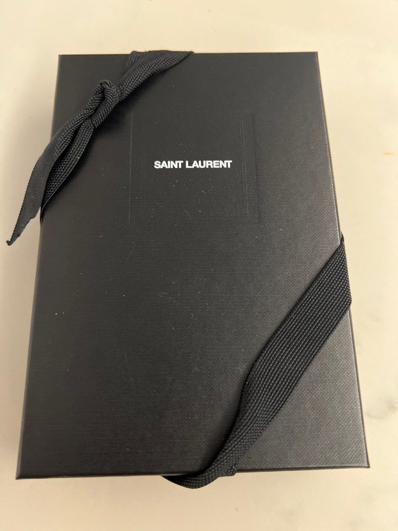 YSL Saint Laurent zipped card case black (original receipt), Women's ...