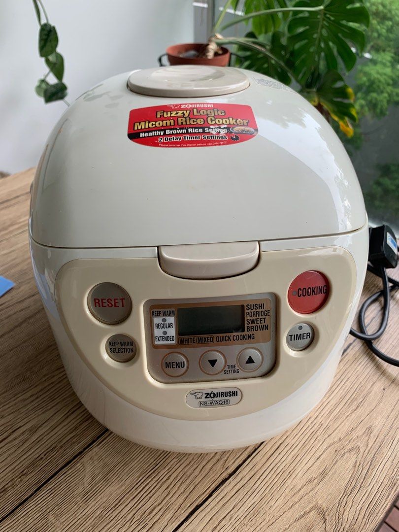Zojirushi rice cooker 1.8Litre (NS-WAQ18), TV & Home Appliances ...
